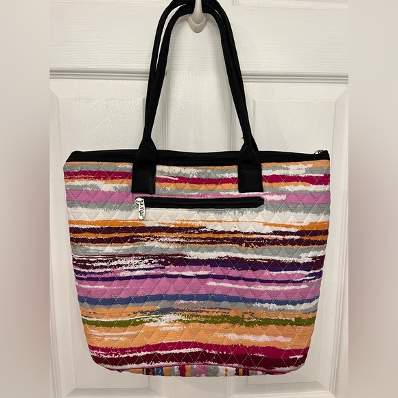 N Gil | Bags | Tote Quilted Zippered Like New | Poshmark